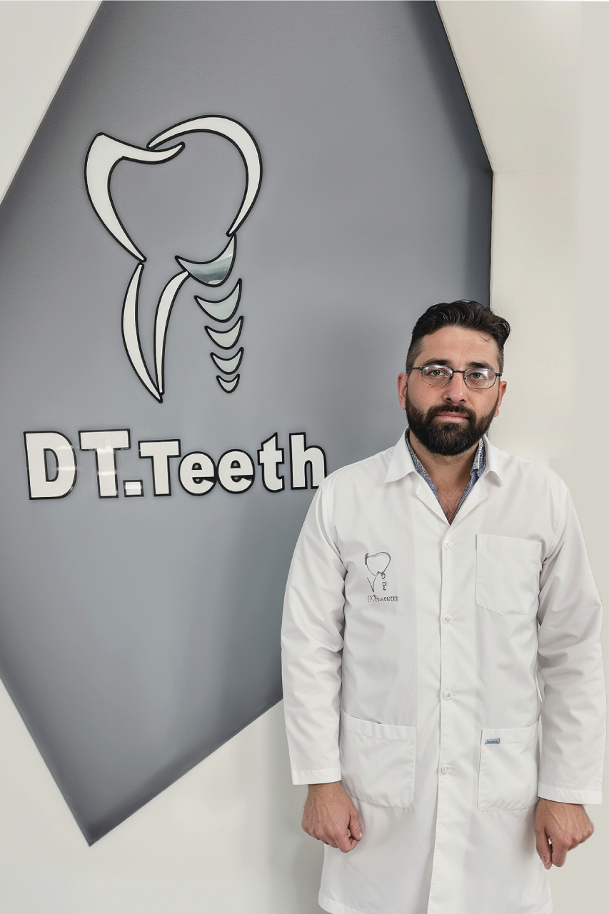 Dr. Moutaz Abou Saad - DT Teeth